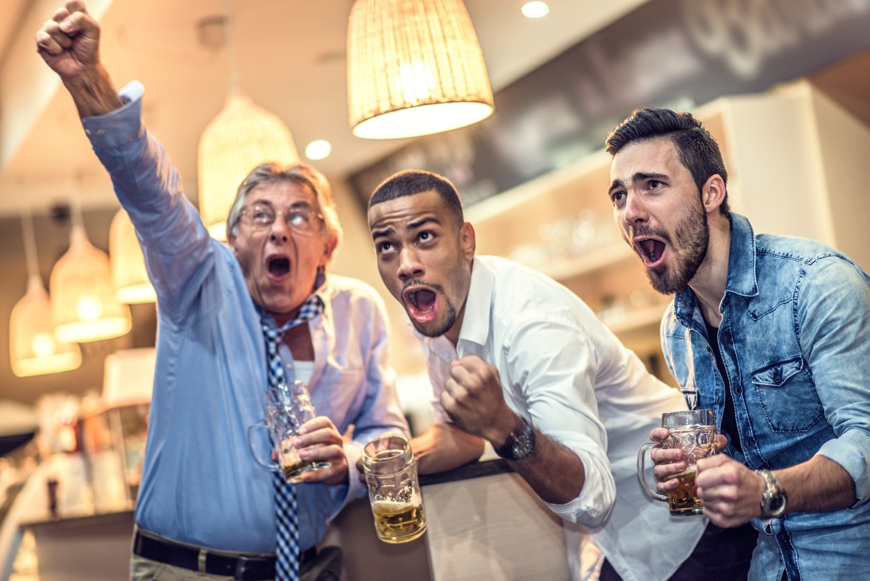 7 Signs You're an Awesome Drinking Buddy - BOTY